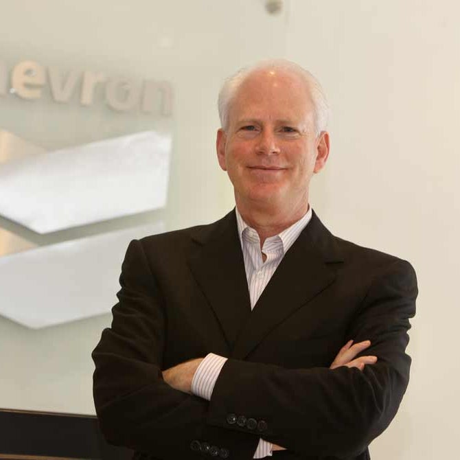 Chevron planea más inversiones para mejorar cifras de producción