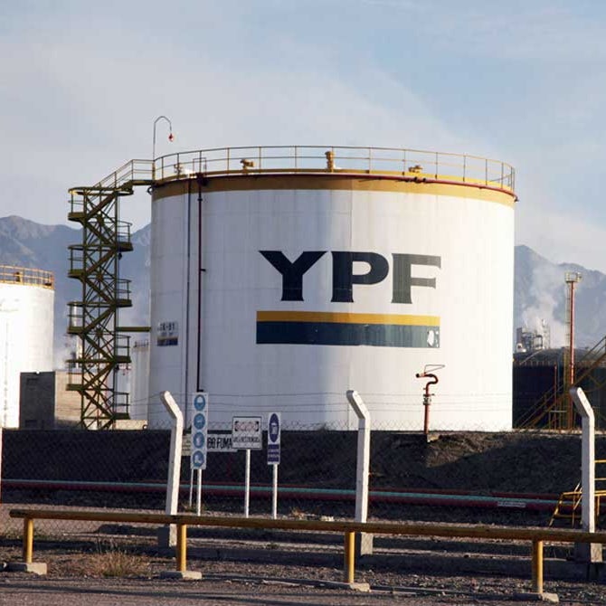 En cien días estará listo el plan estratégico de YPF