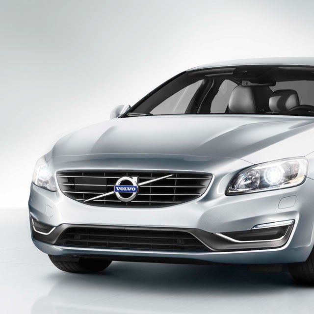 La sueca Volvo le puso un traje más elegante a su sedán más vendido