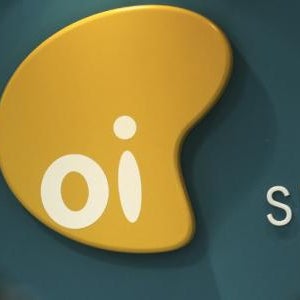 Regulador de Brasil aprueba fusión de Oi y Telecom