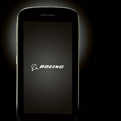 Boeing, de aviones a celulares