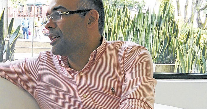 Royal Films completa 4 décadas con cine outlet en Cali