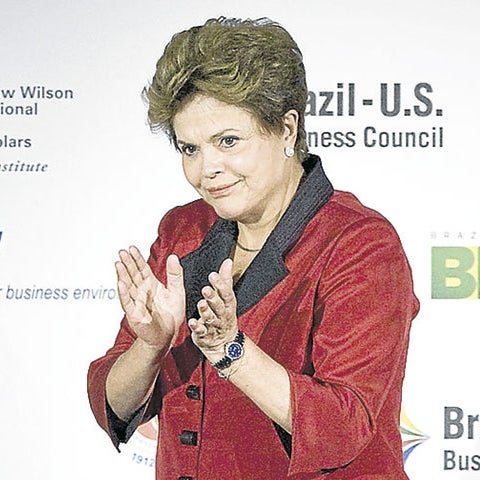 Dilma Rousseff recibirá a líderes de 12 países en el partido inaugural