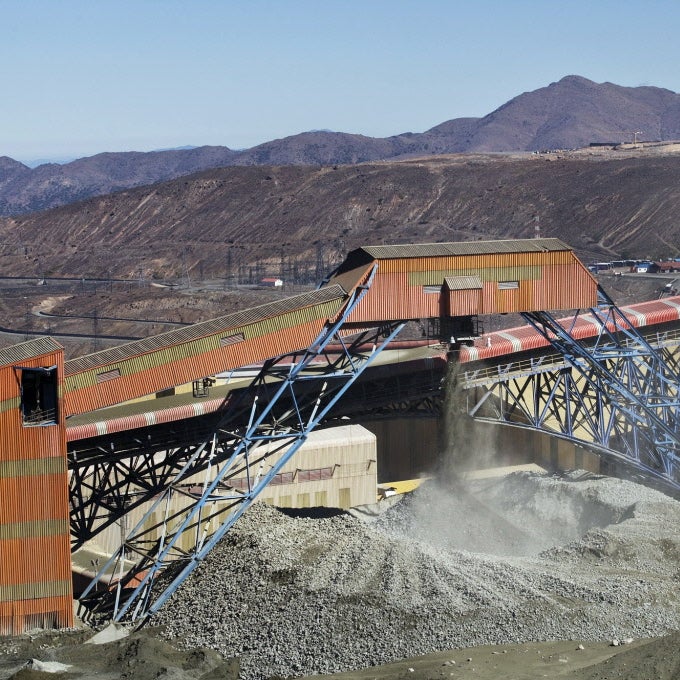 Gobierno chileno anuncia capitalización a Codelco por US$ 4.000 ...