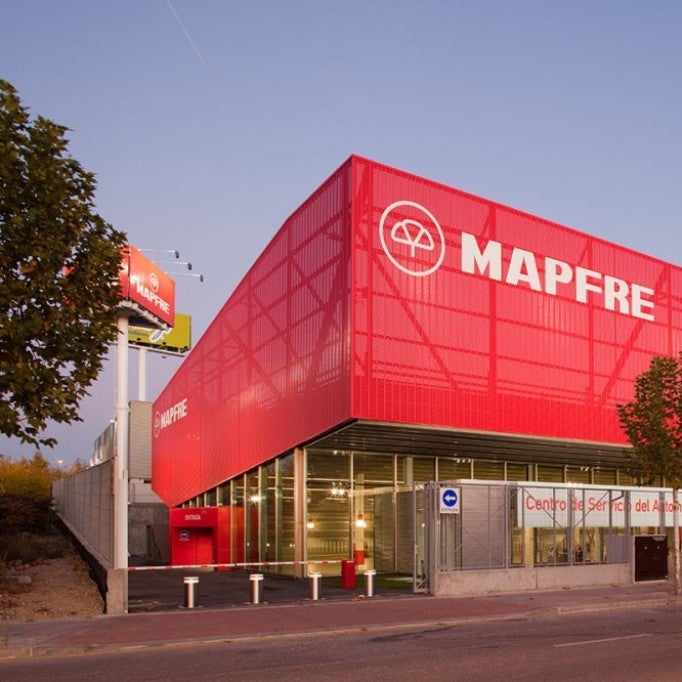 Mapfre gana US$840 millones de euros y mejora un 20% su dividendo