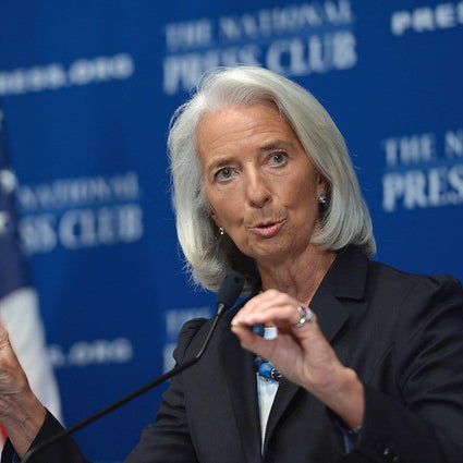 Lagarde insta al G20 a actuar ahora para poner a flote la economía mundial