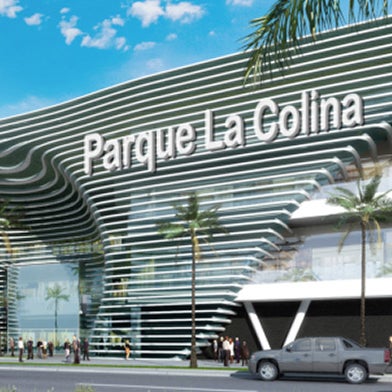 Inauguran centro comercial La Colina