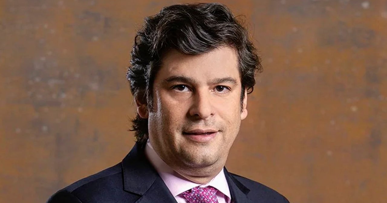 La regla, por la faja