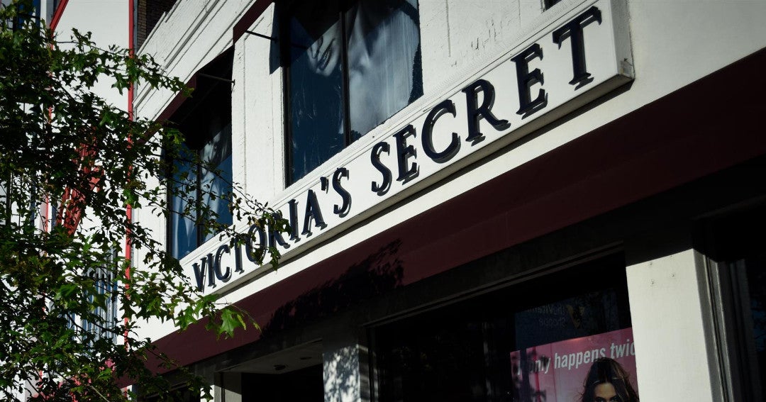 Después de 57 años como CEO de Victoria's Secret el multimillonario Les ...