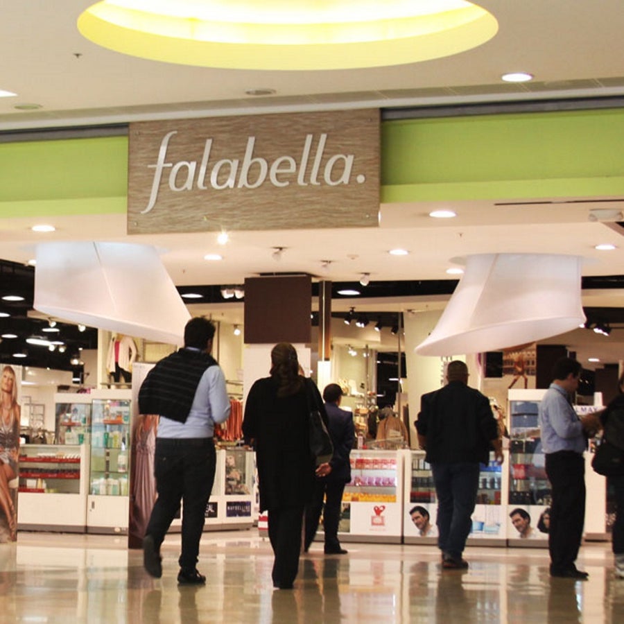 Falabella da un paso atrás en Argentina y cierra una de sus grandes ...