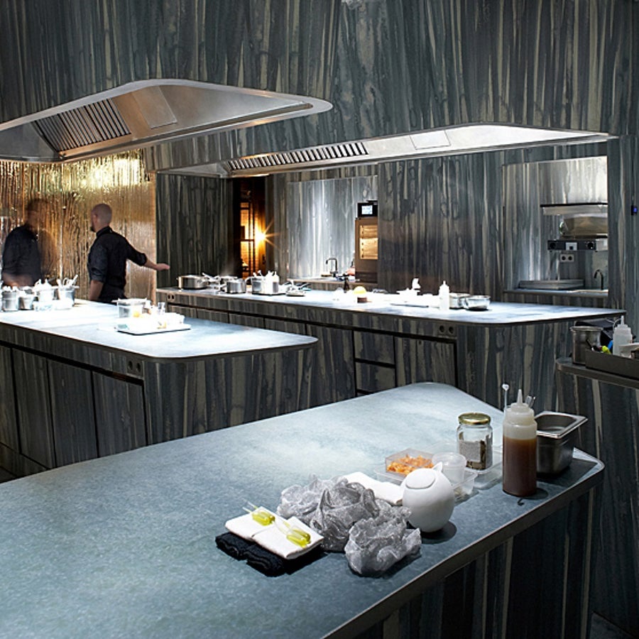 Enigma, el más reciente local del chef Albert Adrià
