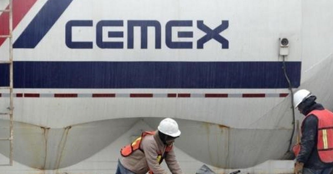 Cemex realizó pruebas piloto para transportar cemento por el río Magdalena
