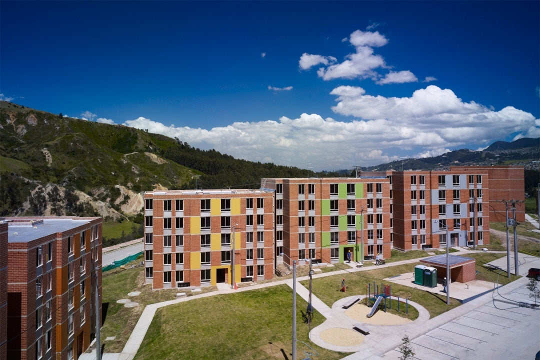 Conozca los errores frecuentes a la hora de comprar o vender inmuebles ...