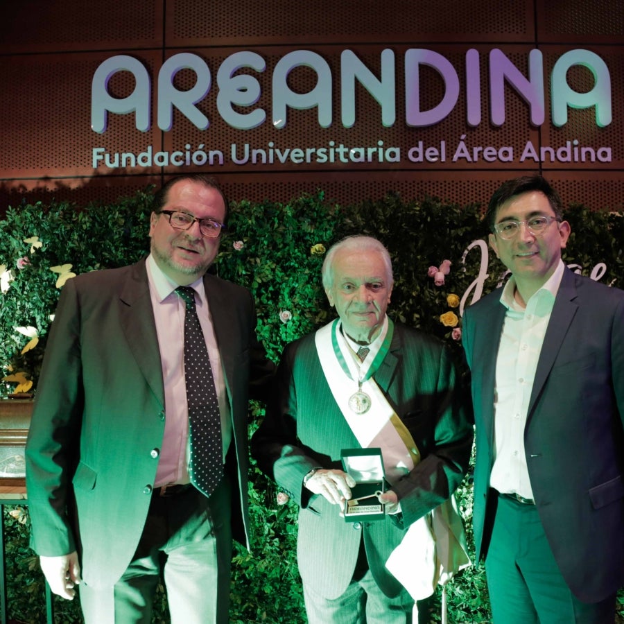 Así fue el homenaje al inventor Jorge Reynolds en la Universidad del ...