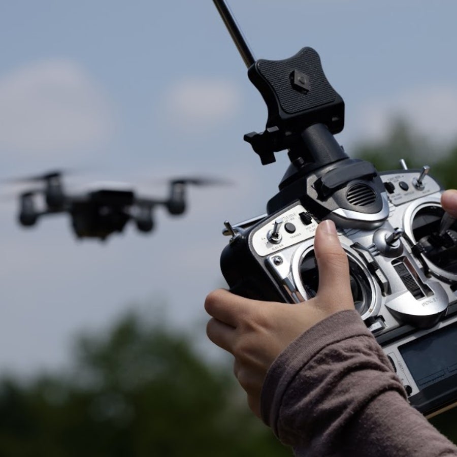 Avon inició pruebas para entregar sus productos usando drones en Antioquia