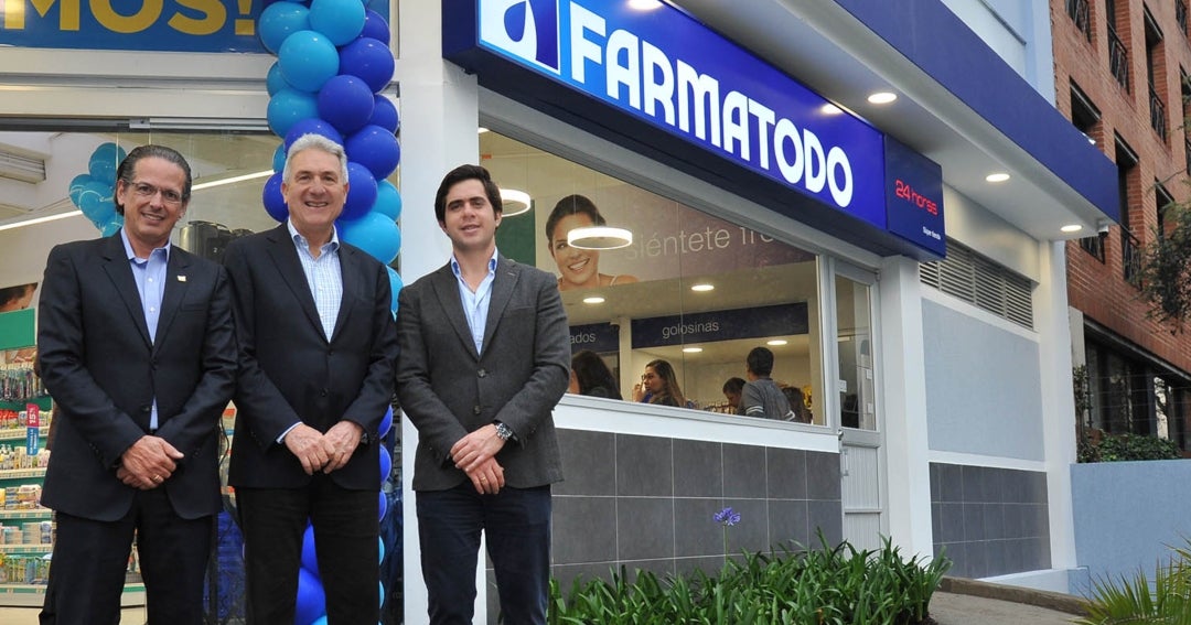 Apertura de una nueva tienda farmacéutica de Farmatodo en la calle 74