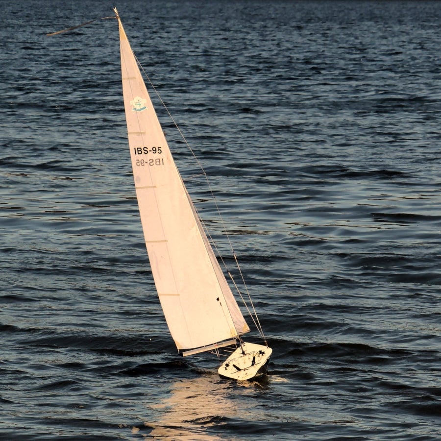 Conozca cuáles son los requisitos para poder navegar un velero en Colombia