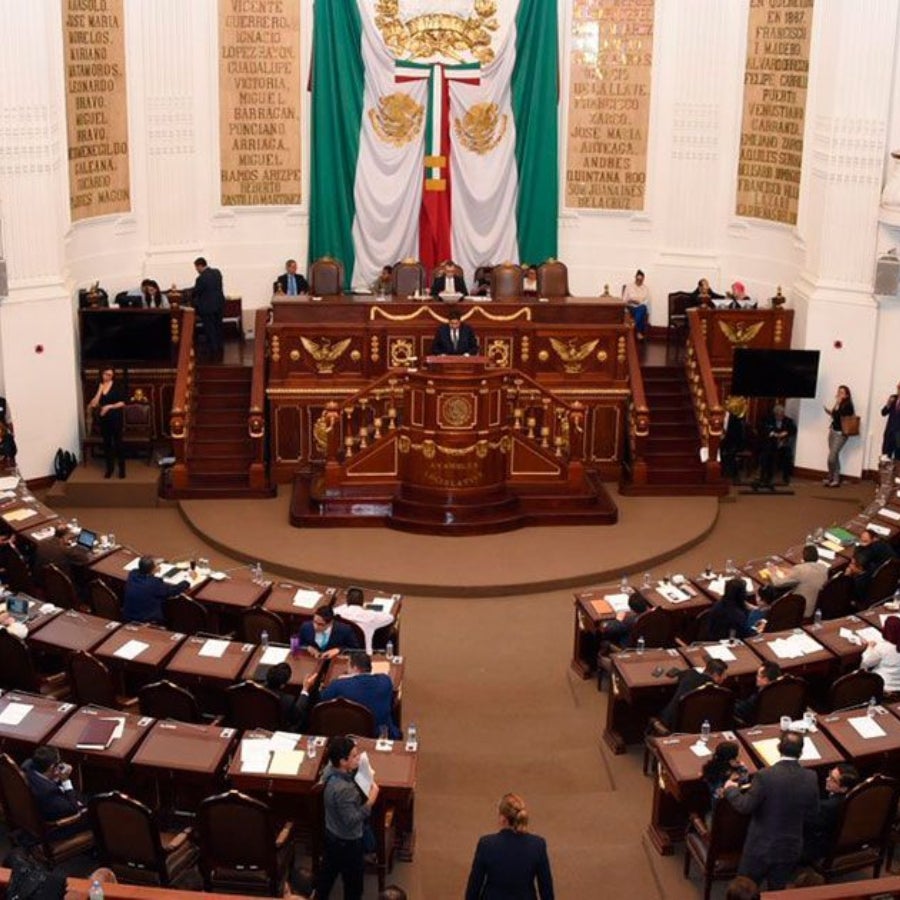 Congreso mexicano aprueba reforma sobre destitución presidencial