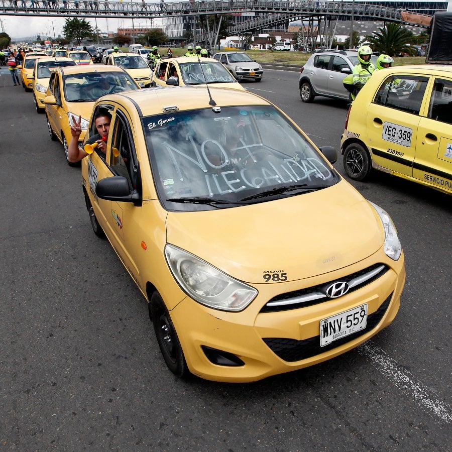 Particulares en apps pueden ganar $200.000 y un taxi $65.000 cada día