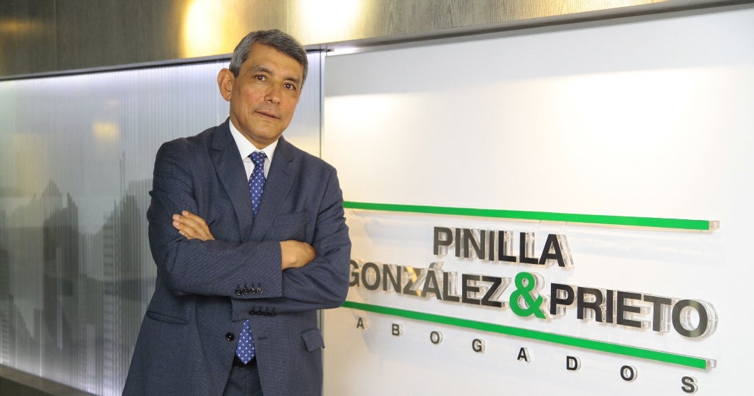 Se va realizar el primer congreso en derecho 100% online el cual ...