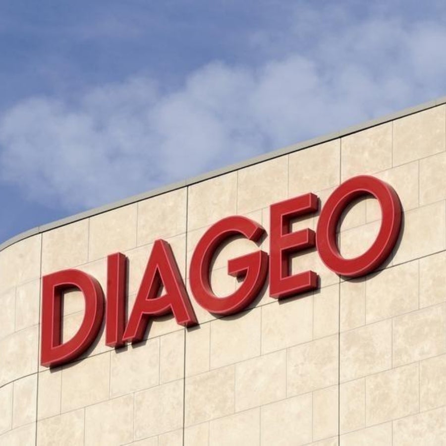 Diageo paga US$610 millones por la marca de gin del actor Ryan Reynolds
