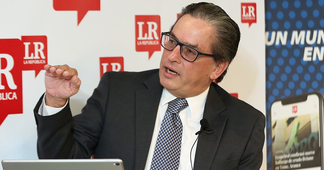 Presidente designó a Alberto Carrasquilla como codirector del Banco de ...
