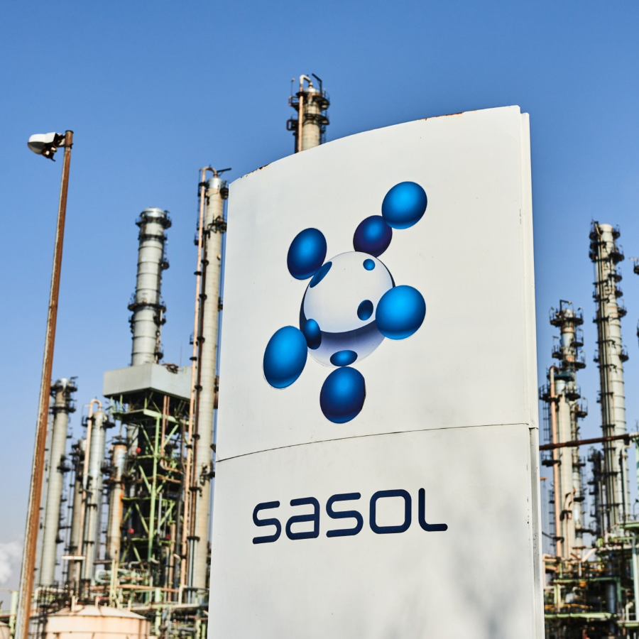 Sasol advierte que el impuesto al carbono podría impulsarlo a reducir ...