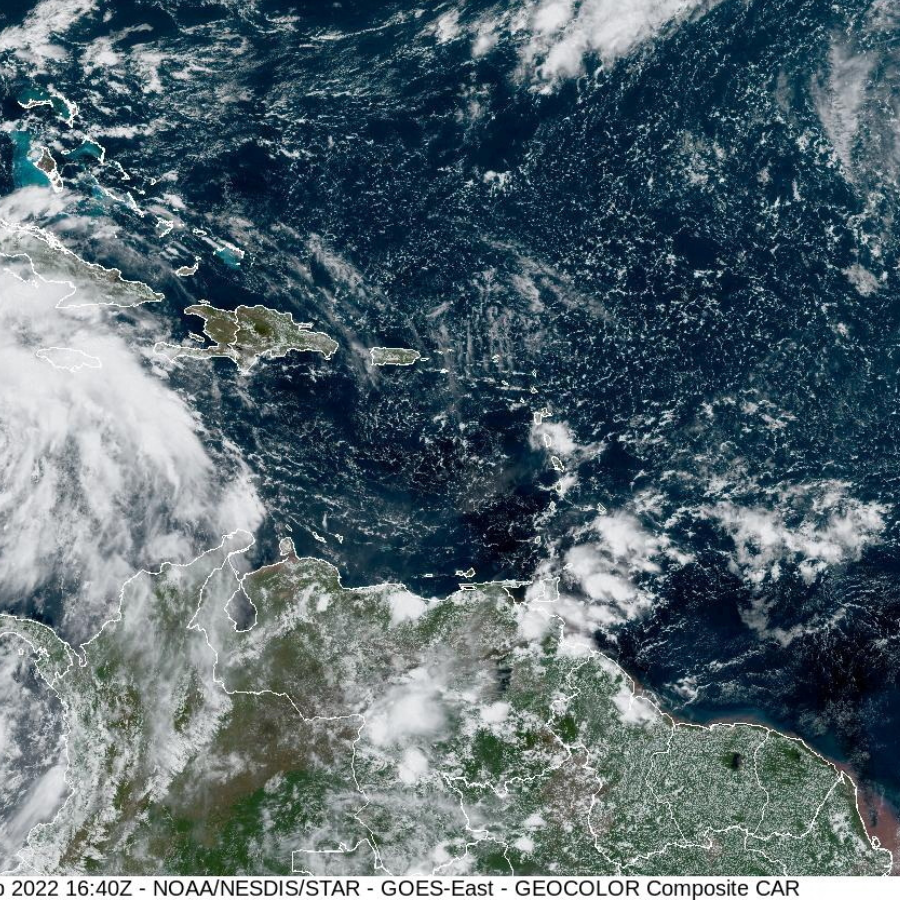 La tormenta tropical Nadine está próxima a tocar Belice con sus lluvias ...