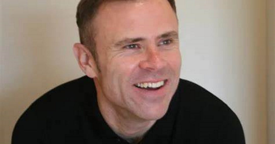 Quién es David Priestley, el psicólogo que le cambió la mentalidad al ...