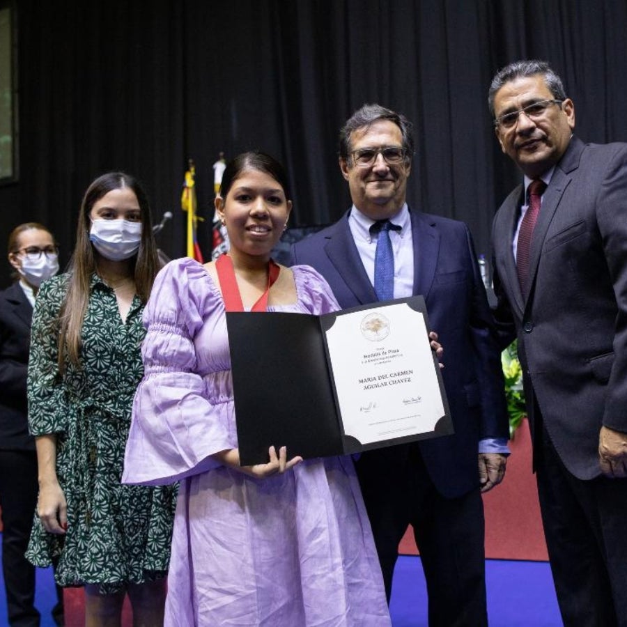 La primera egresada de Generación E de Uninorte