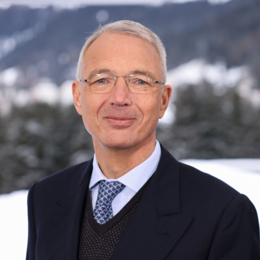 Credit Suisse cae en la Bolsa por posibles investigaciones contra el ...