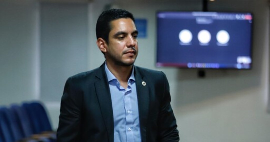 Procuraduría suspendió por ocho meses al senador Alex Flórez por ...