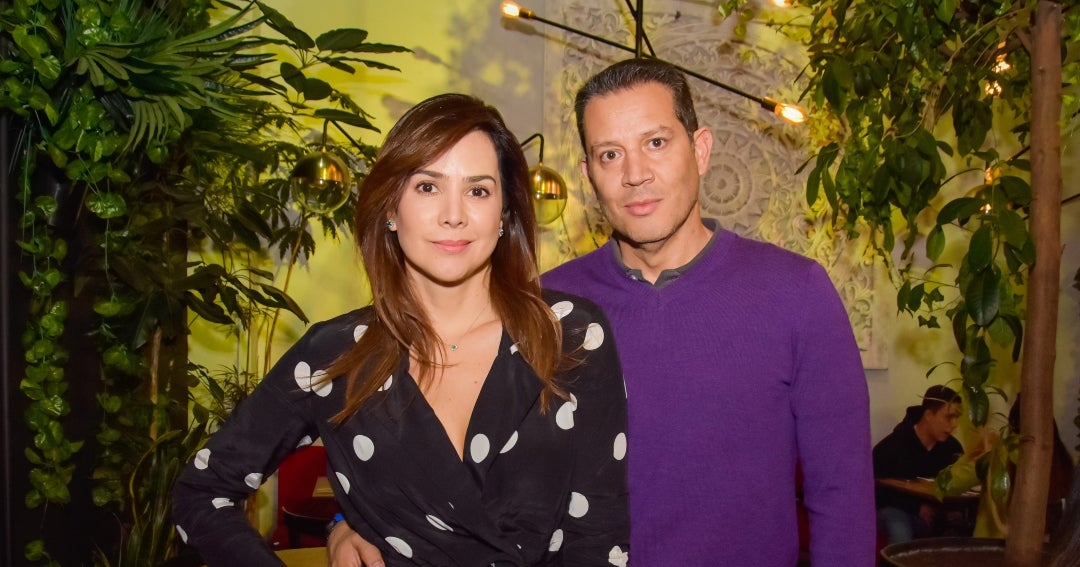 Reunidos para la celebración de los seis años del restaurante La Lupita ...