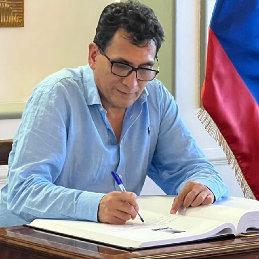 Milton Rengifo, embajador de Colombia en Venezuela, ya está ejerciendo ...