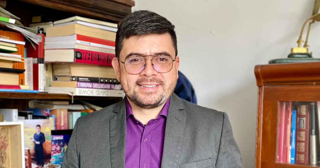 “Estoy inaugurando el género de la autobiografía financiera con este nuevo libro"