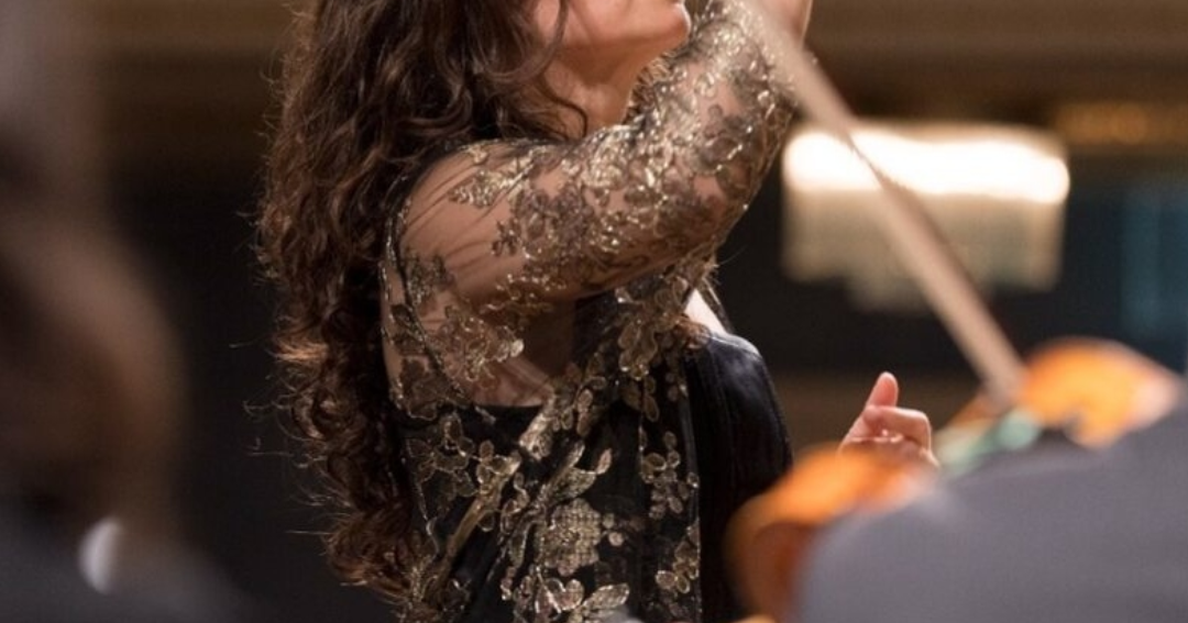 Nazanin Aghakhani dirigirá a la Filarmónica de Bogotá en un concierto ...