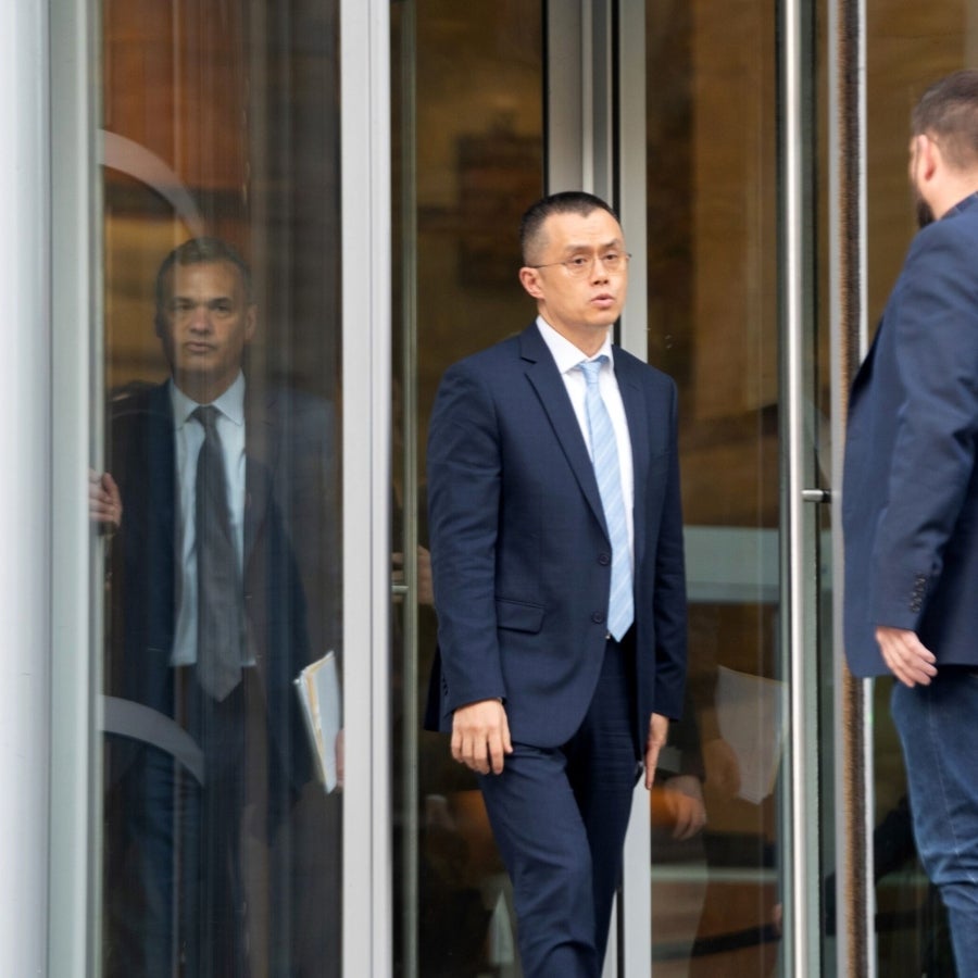 La fortuna del derrocado fundador de Binance creció en US$25.000 ...