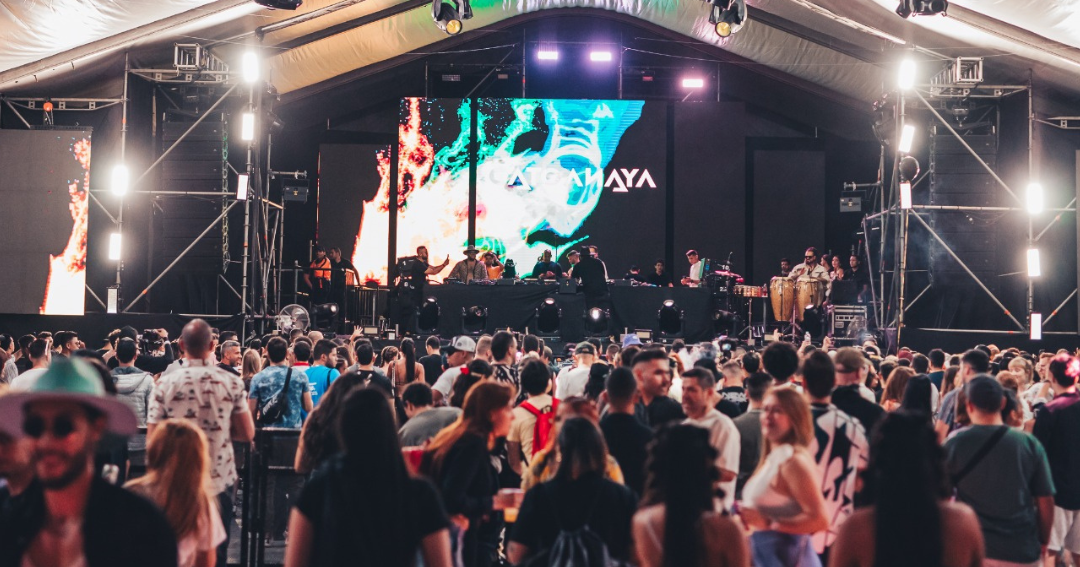 Comenzó en Medellín el Festival La Solar, con artistas invitados como ...