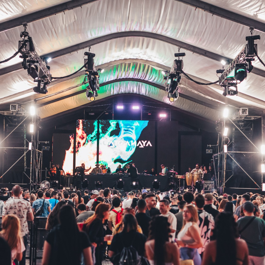 Comenzó en Medellín el Festival La Solar, con artistas invitados como ...