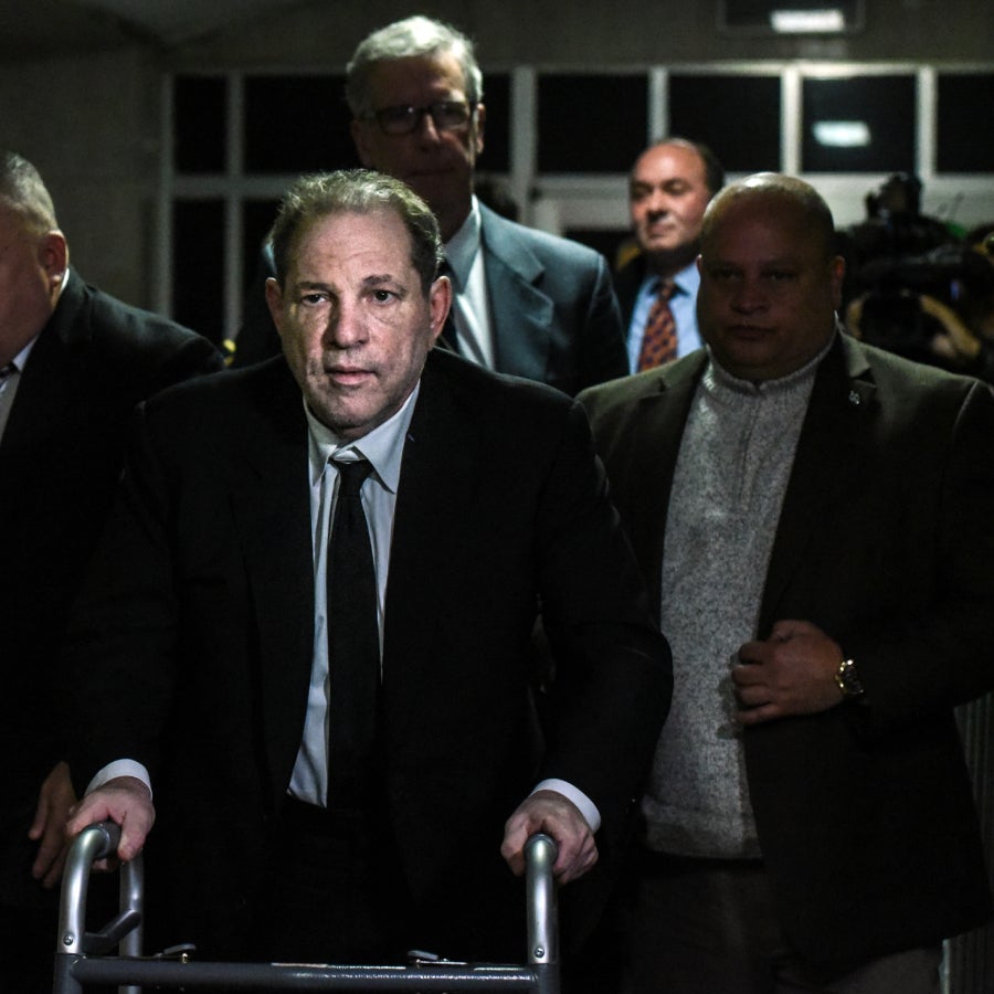 Anulan la condena de Harvey Weinstein en Nueva York y se da la orden de un nuevo juicio