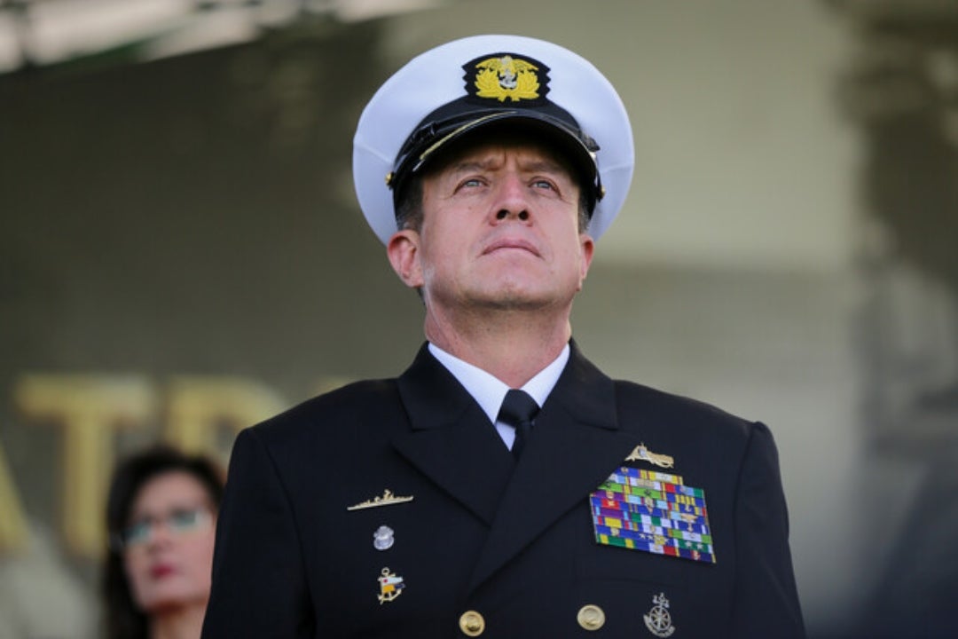 Almirante Francisco Hernando Cubides Granados, nuevo comandante de las ...