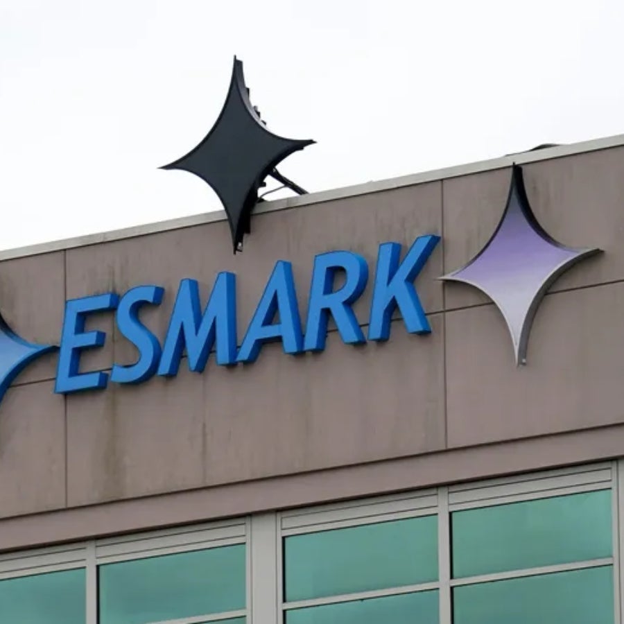 Esmark y su exdirector ejecutivo llegan a un acuerdo con la SEC por la fallida oferta