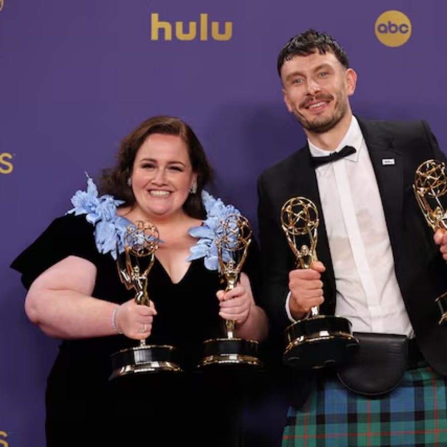 Dadas las críticas, Netflix dice que la serie 'Bebé Reno' sí tiene ...
