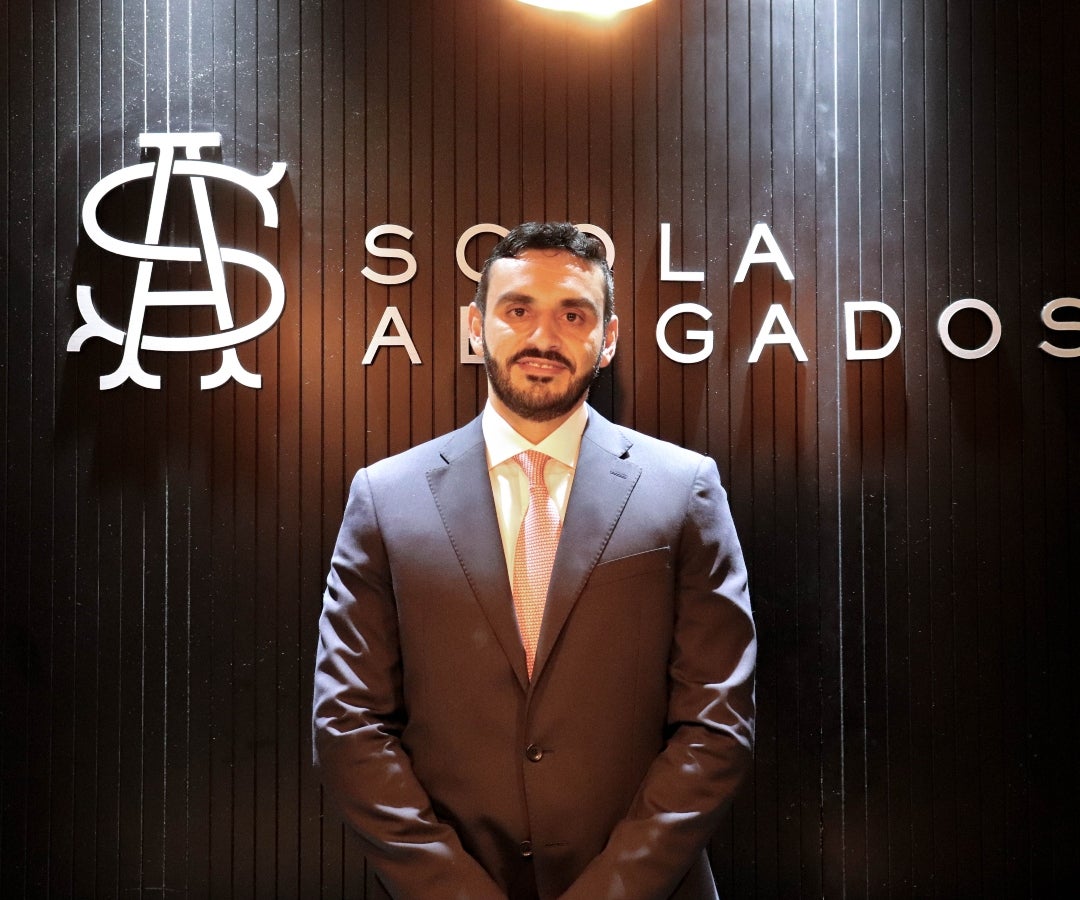 Scola Abogados refuerza su equipo con Nicolás Yemail, experto en Derecho Laboral | AsuntosLegales.co