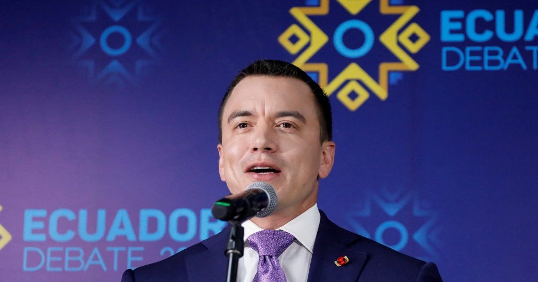 Encuesta muestra que se desvanecen chances de Noboa de ganar en primera vuelta