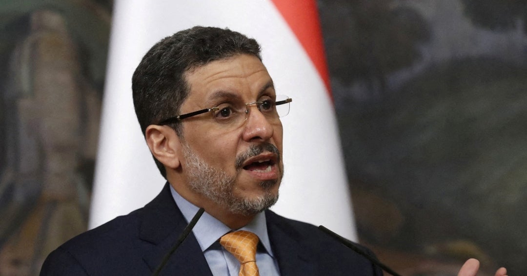 Dimite el primer ministro del Gobierno de Yemen reconocido ...