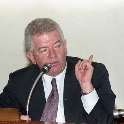 En el día 38 en juicio contra Uribe, la defensa citó a su primo segundo ...