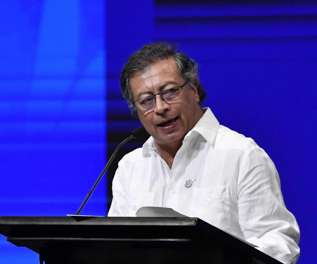 El presidente Gustavo Petro afirmó que el país "no se arrodillará" a ...