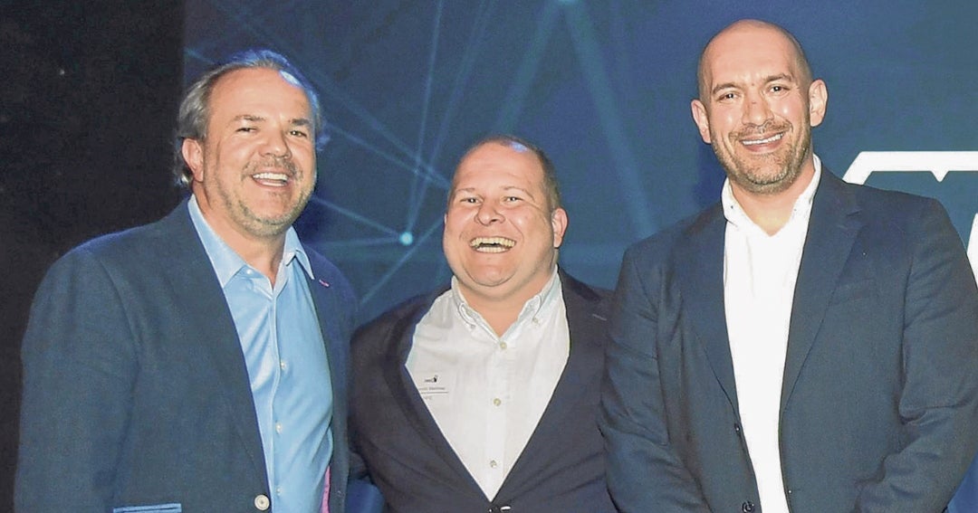 La empresa de tecnología TeamIT celebró la inauguración de su nueva ...