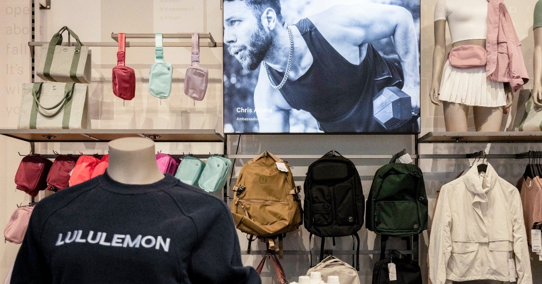 Lululemon anunció que venderá ropa de la NFL por primera vez por ...